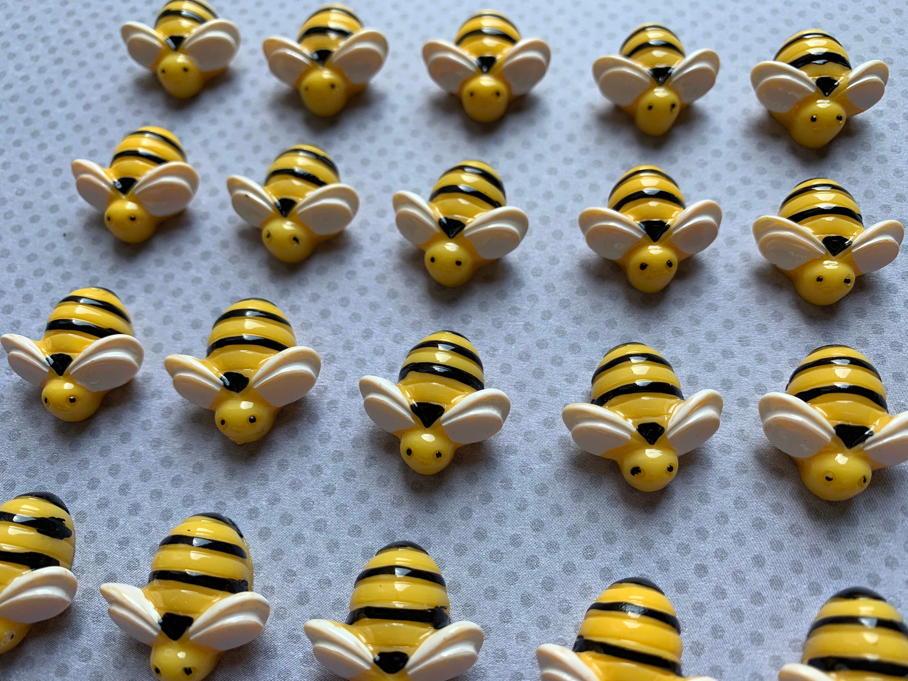 15pc. Miniature Baby Bumble Bees 3D resin Cabochon | Etsy