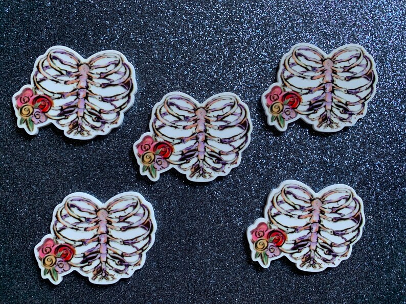 5pc. Wild Flowers and Heart Shaped Ribs Skeleton Resin - Etsy