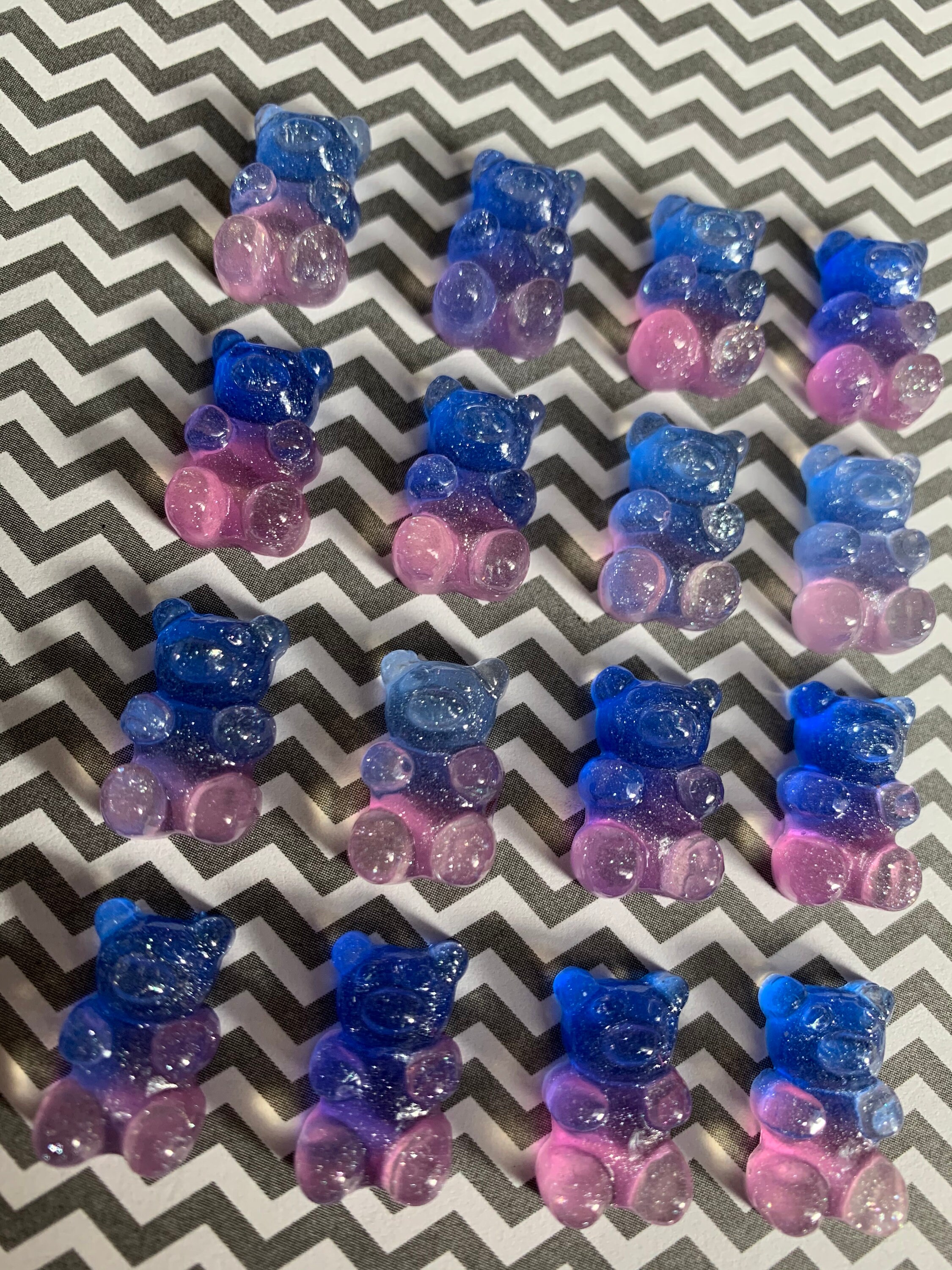 20pc. Galaxy Glitter Resin Gummy Bears Looks so Real | Etsy