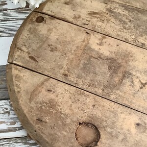 Vintage Wood Barrel Lid 20d Riser Bread Charcuterie Board Display ...