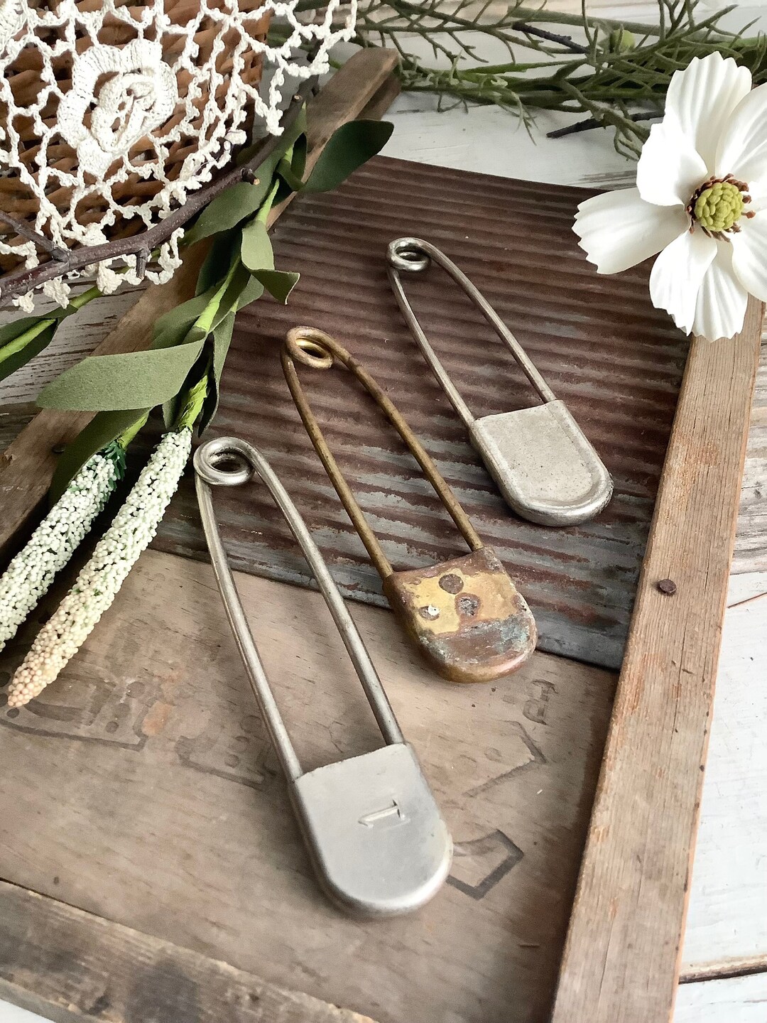 3 Vintage Laundry Pins Large Safety Pins Blanket Pin Keytag Rustic ...