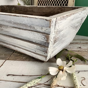 Vintage White Wood Planter Box Table Centerpiece Trough Display Chippy ...