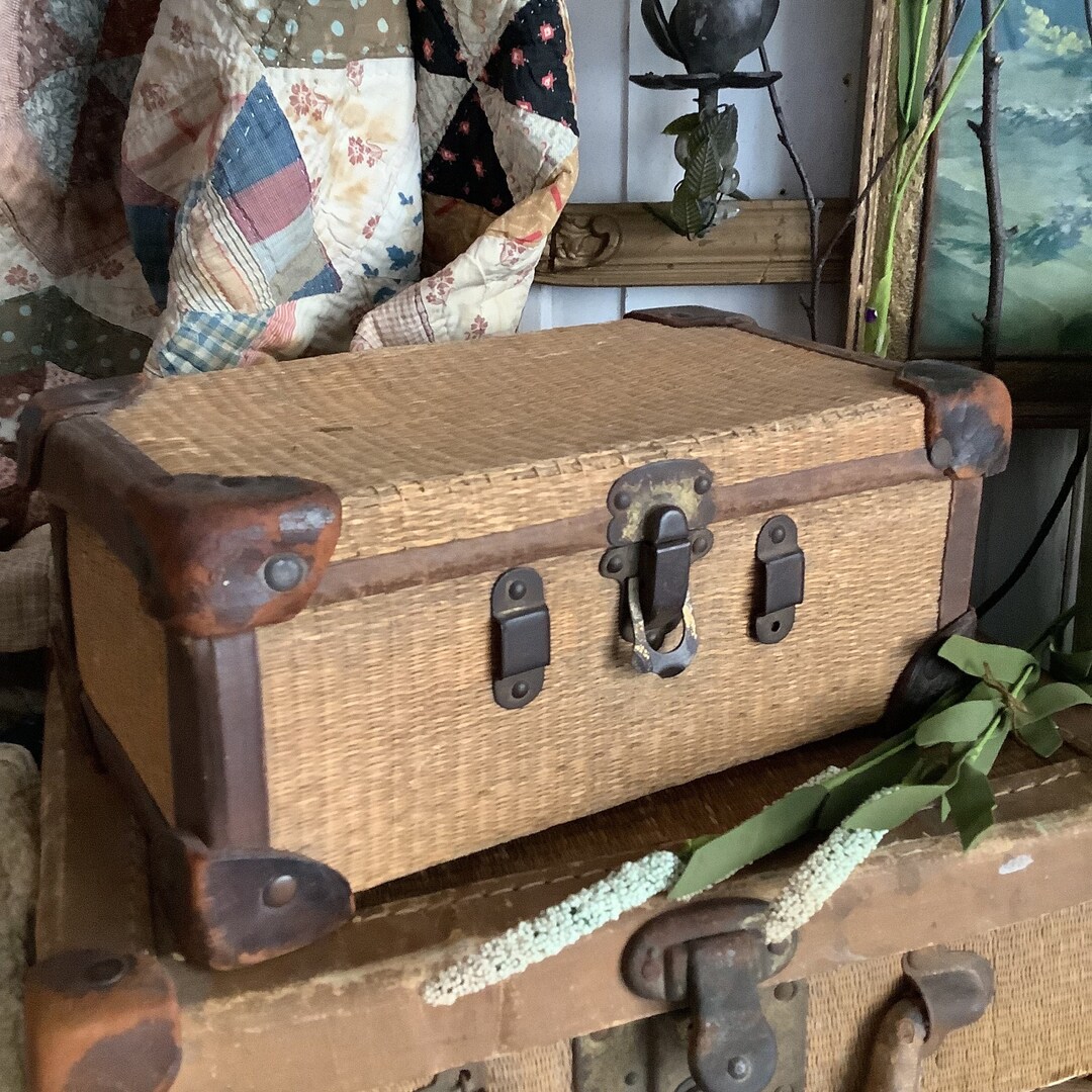 Antique Small Wicker Suitcase 11" X 6.5" Travel Case Primitive Rustic ...