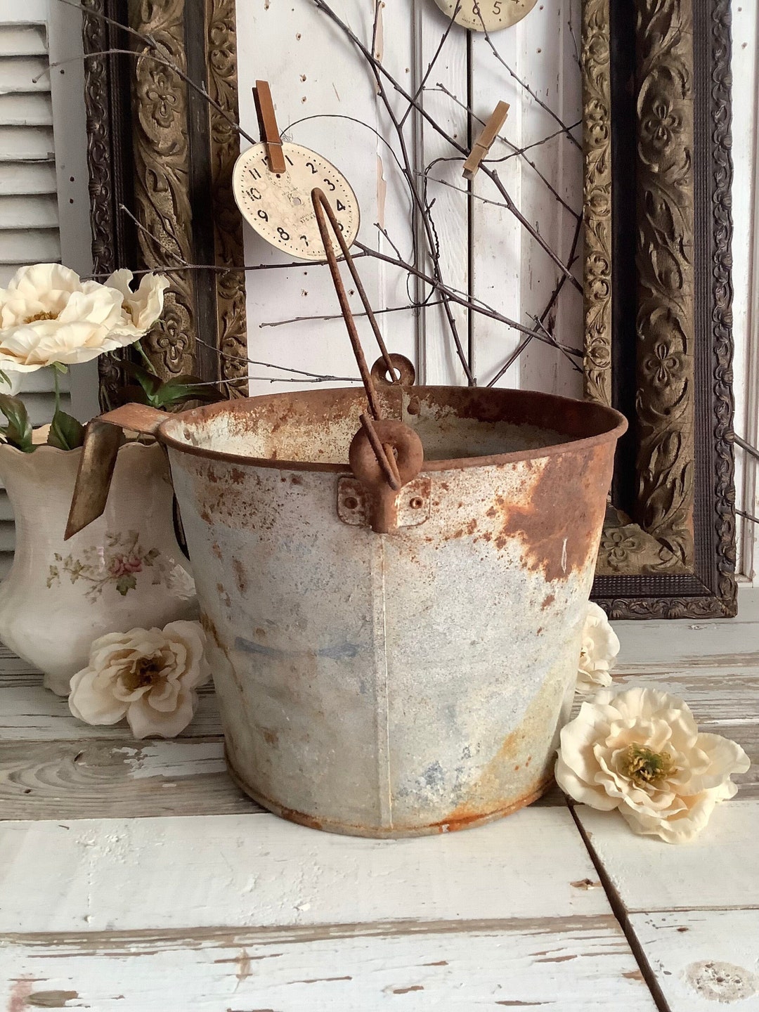 Vintage Metal Feed Pail Bucket Bail Handle & Hanger Hook Rustic Antique ...