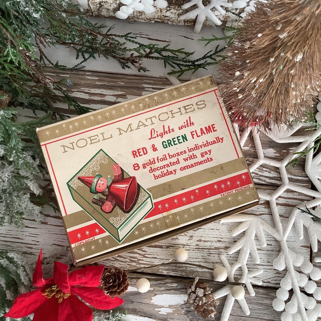 Vintage Christmas noel Matches 7 Holiday Match Boxes Red & Green Flame ...