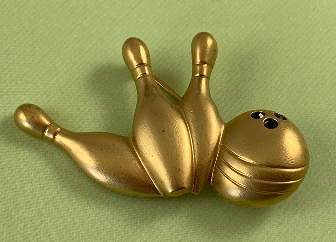 Avon "my Favorite Hobby" Bowling Pin / Brooch - Matte Gold-tone - 1996 ...