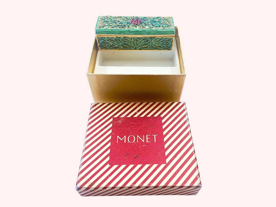 Monet Hinged Ceramic Lipstick Box With Mirror - Holly & Berry Design ...