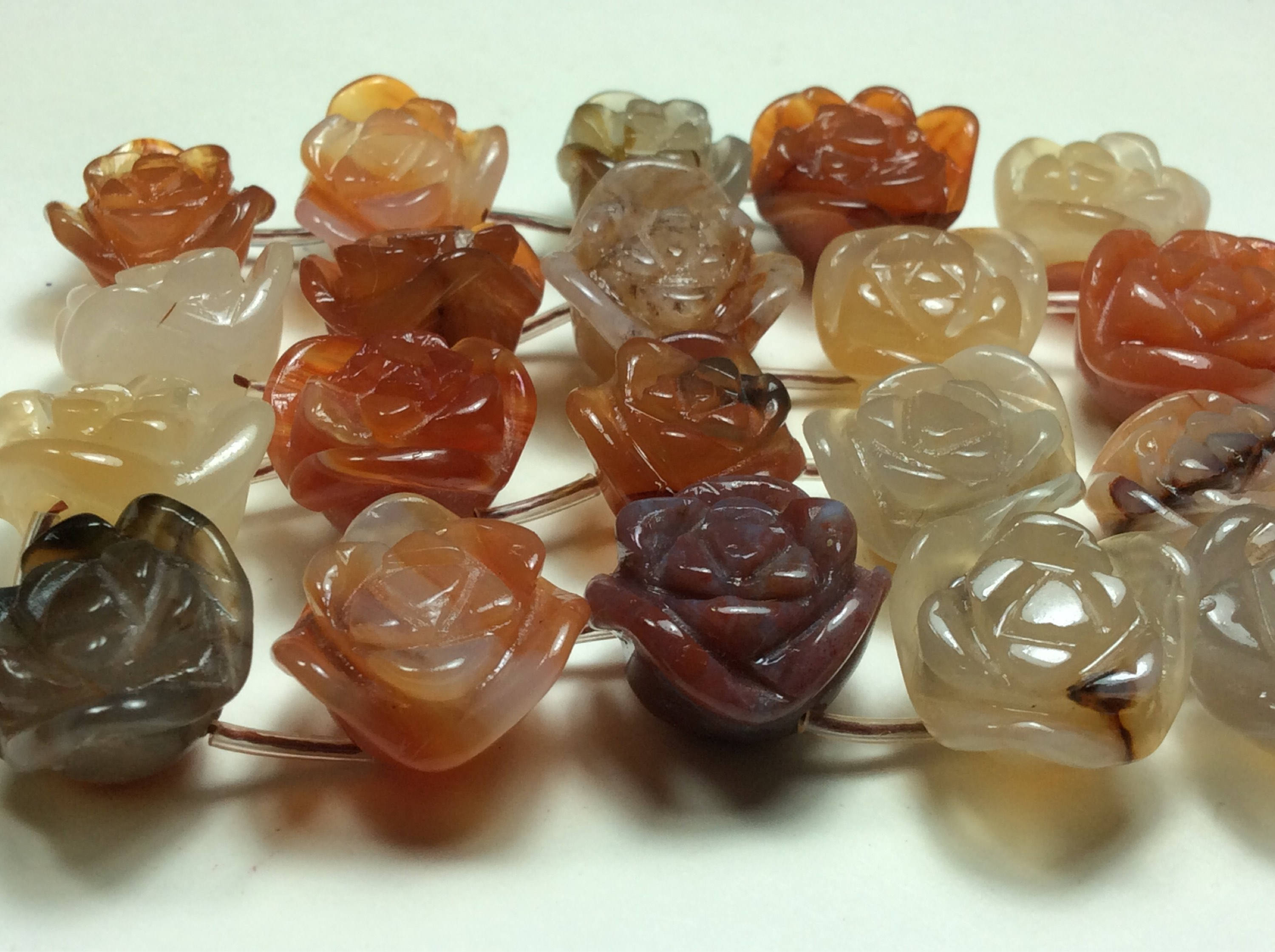 Carved Stone Tulips, Gemstone Flowers, Size 15-18mm, Height 10mm ...