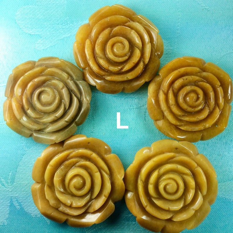 Carved Stone Flowers, Hand Carved Stone Roses, Gemstone Flowers ...