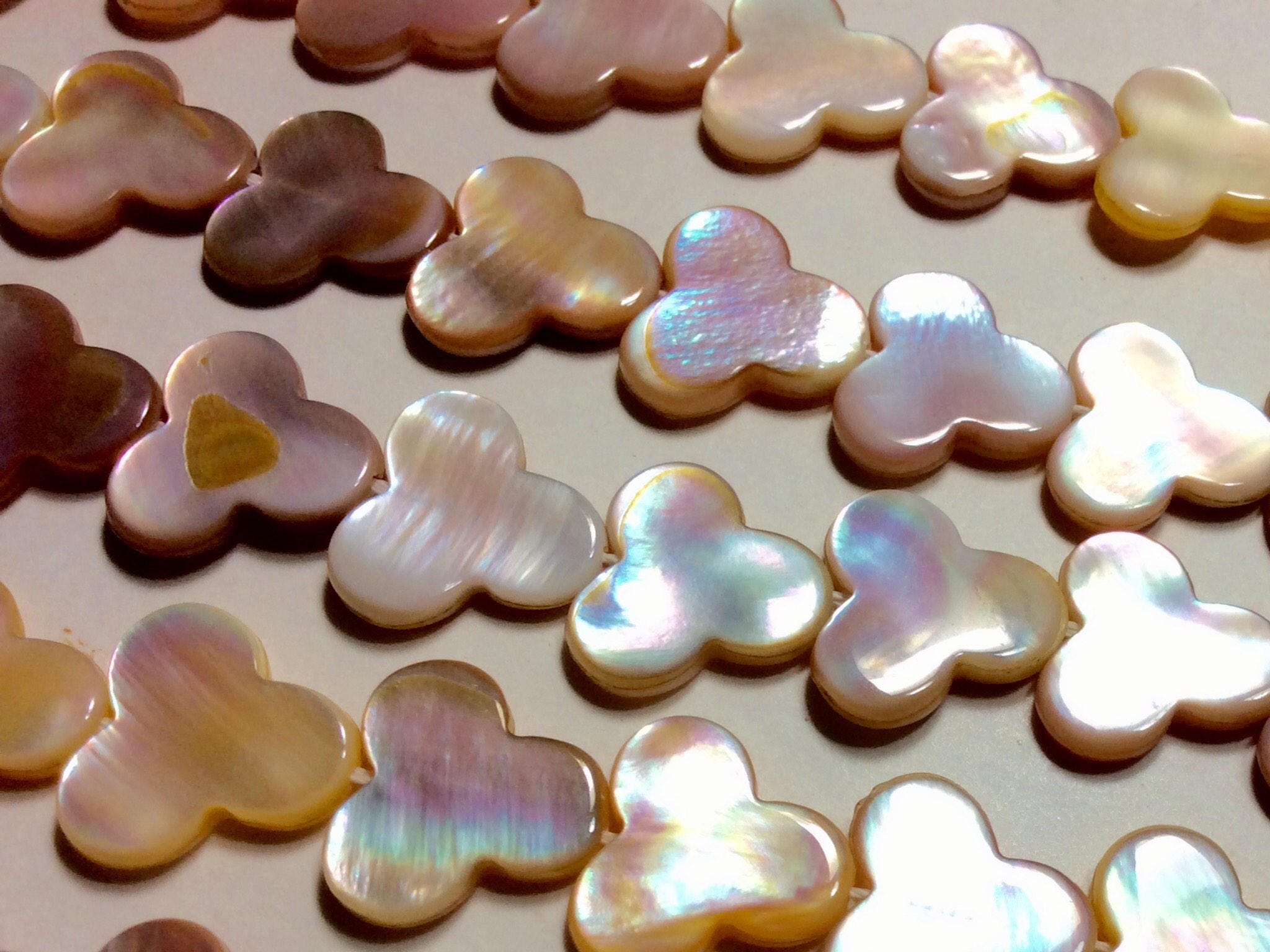 Mother-of-pearl, Golden Lip Shell Beads, 11 Mm Three Leaf Clover, for ...