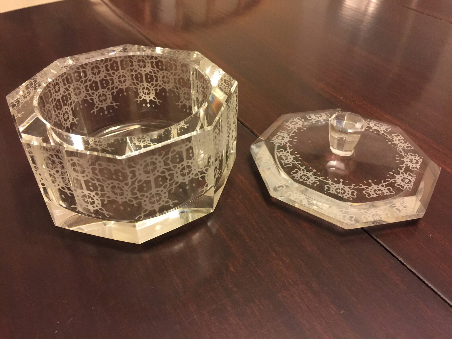 Vintage Crystal Powder Jar/ Octagon Vintage Powder Jar/etched Powder ...