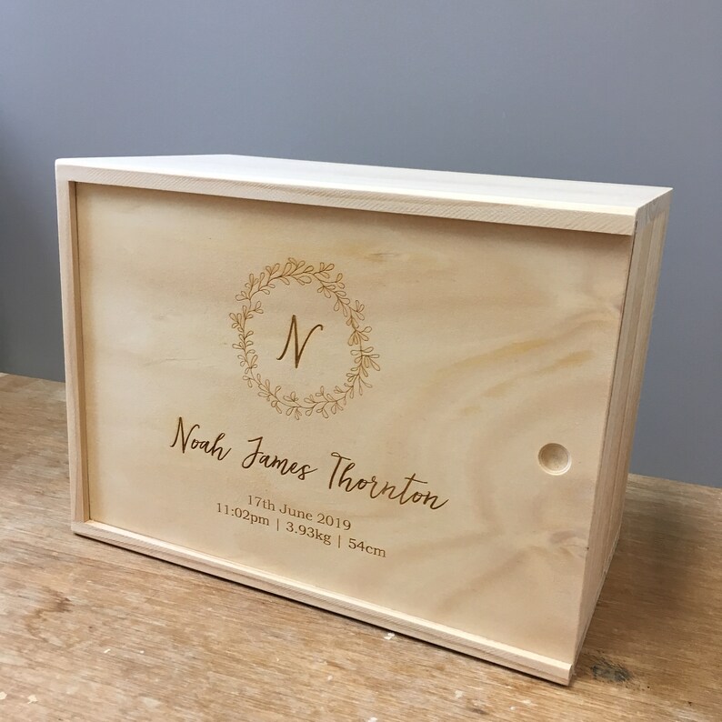BABY KEEPSAKE BOX Wooden Box Memory Box - Etsy