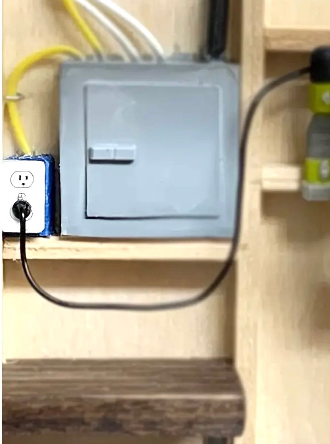 Dollhouse Miniature Light Switch, Wall Outlet or Air Duct Grate. 1:12 ...