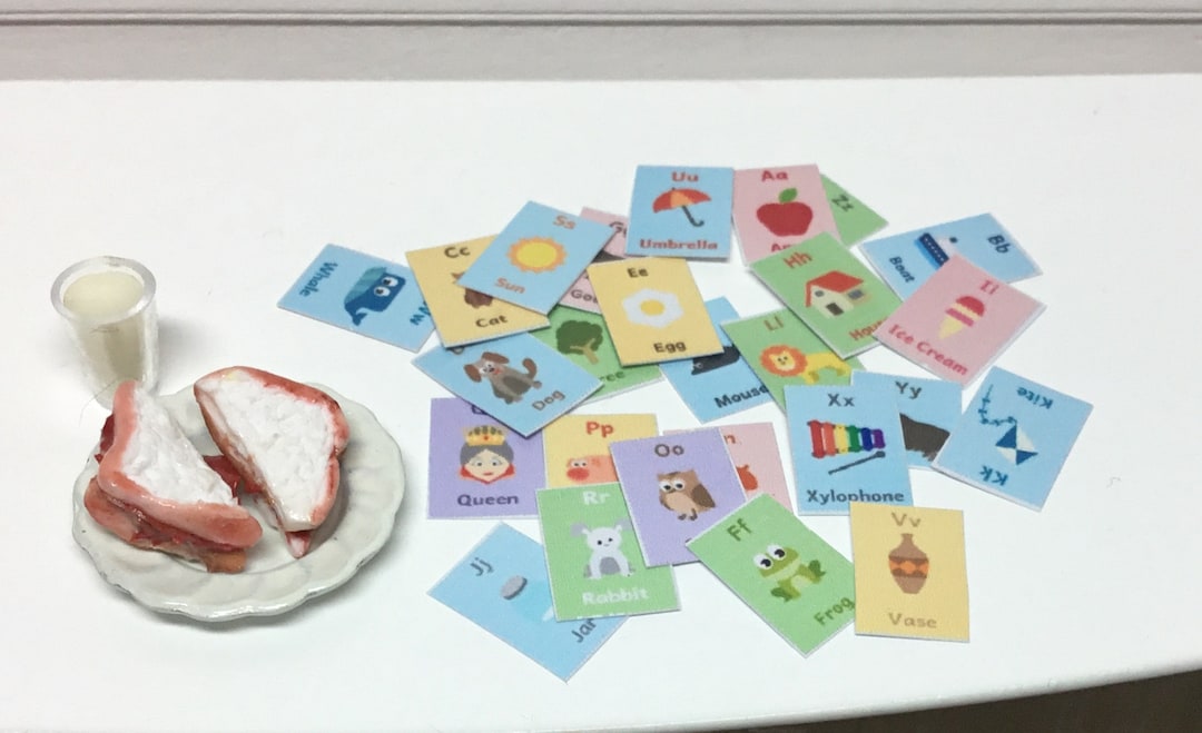Dollhouse Miniature Set of Alphabet Flash Cards 1:12 Scale - Etsy