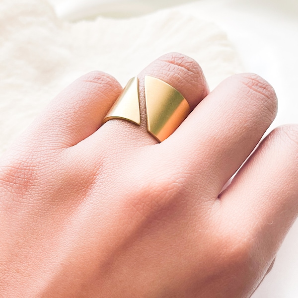Chunky Gold Ring - Etsy