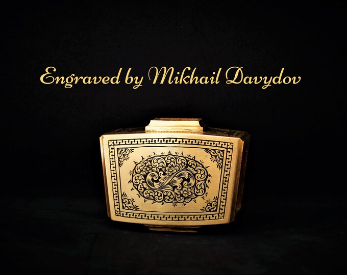 DM910 (by Mikhail Davydov) - Etsy