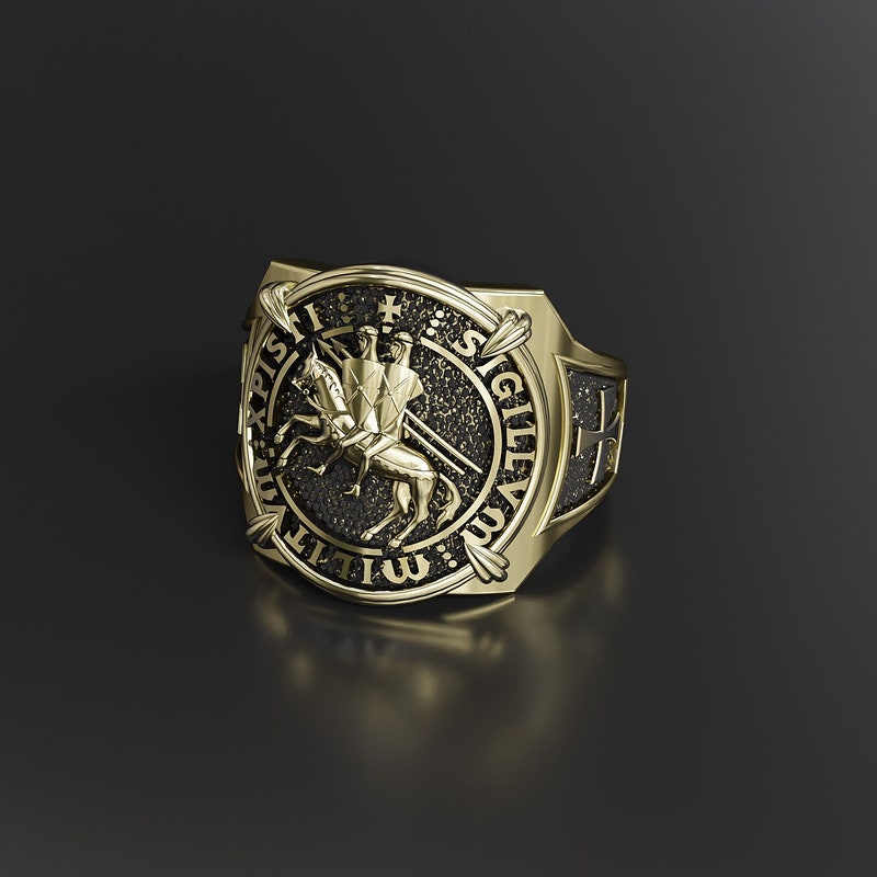 Templar Ring - Etsy