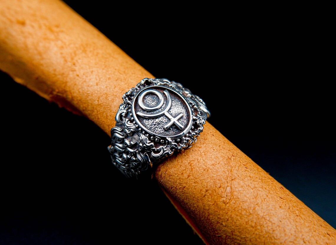 Pluto Ring God of the Underworld Zodiac Symbol of Planet - Etsy