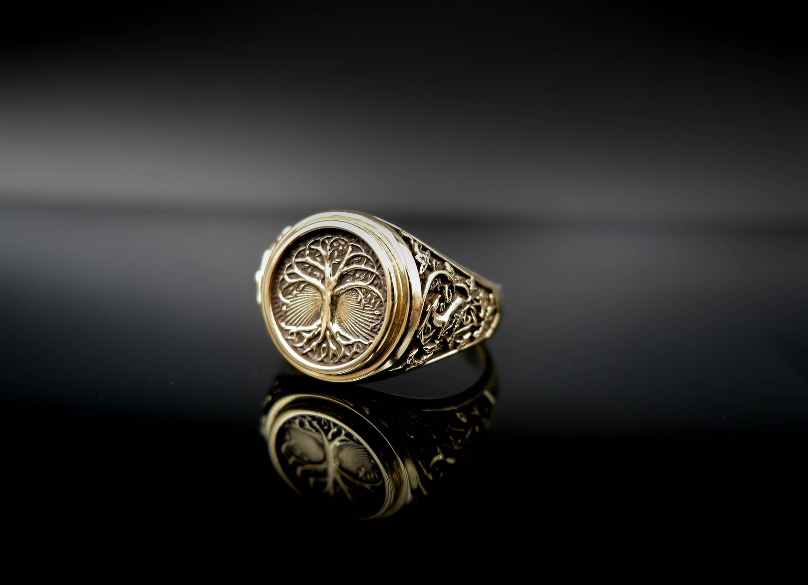 Tree of Life Ring Yggdrasil Ring Signet Ring Men Tree Ring - Etsy