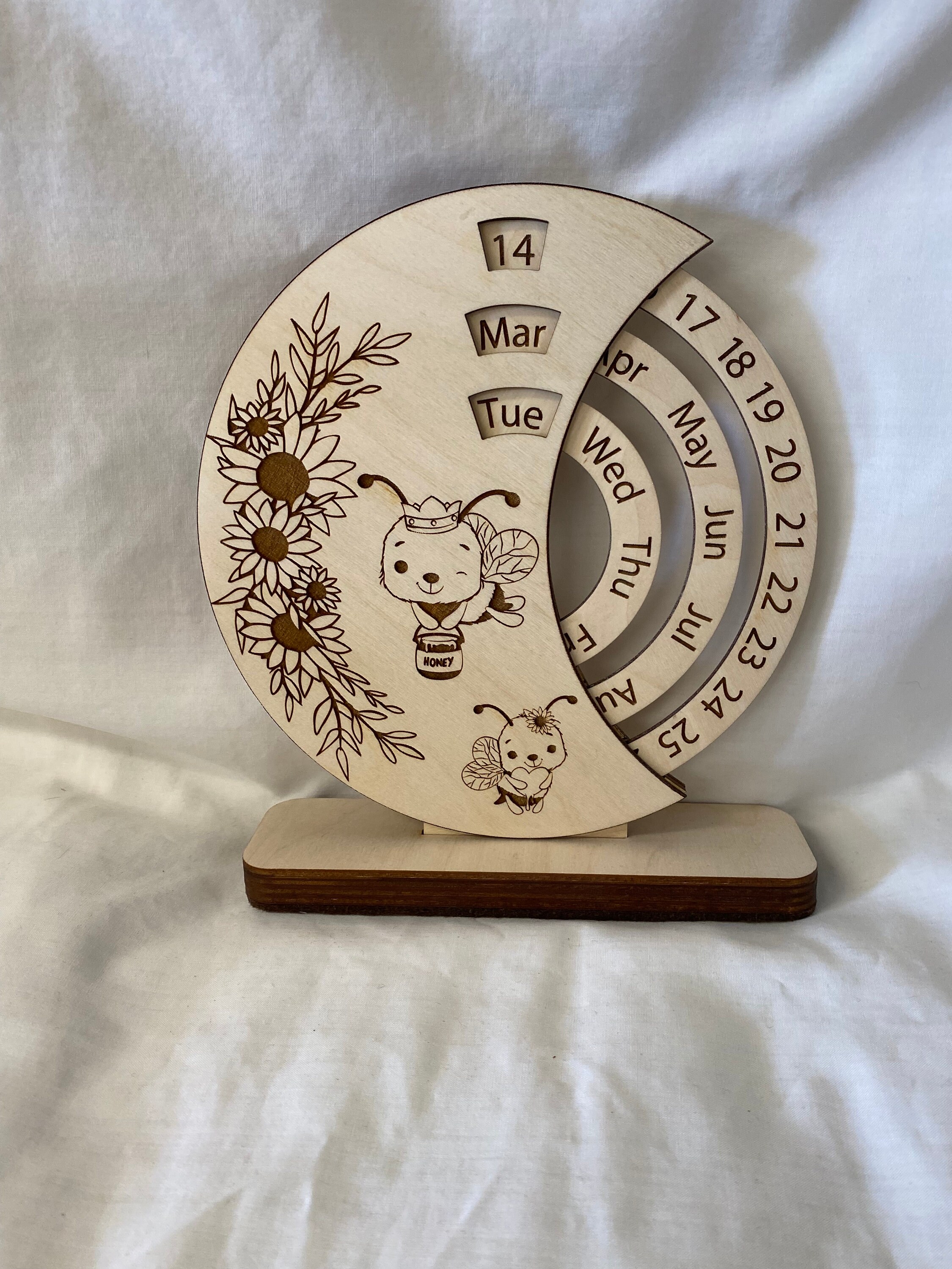 Perpetual Calendar, Bumble Bee, Gift, Laser Cut, Engraved, Desktop ...