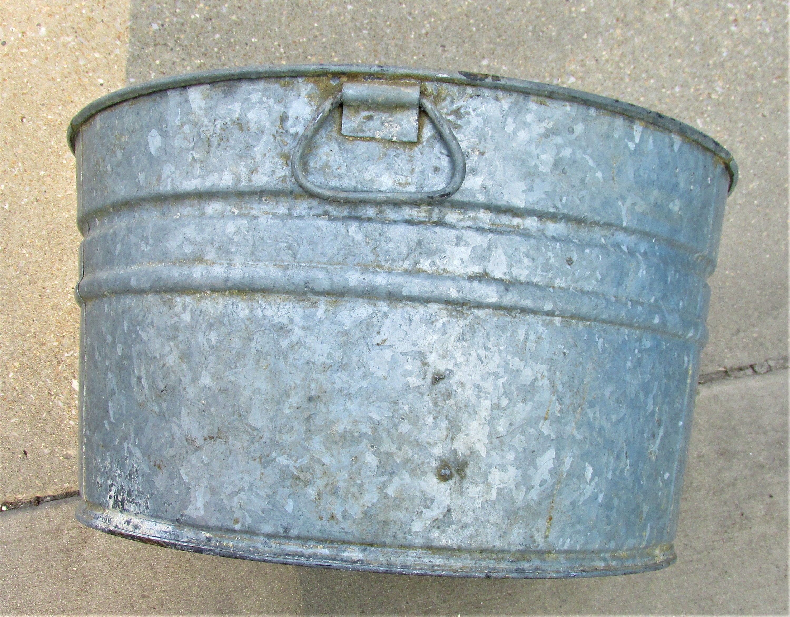 Galvanized Steel Tub 1 With Handles 20 Inch Diameter Planter Yard Décor ...