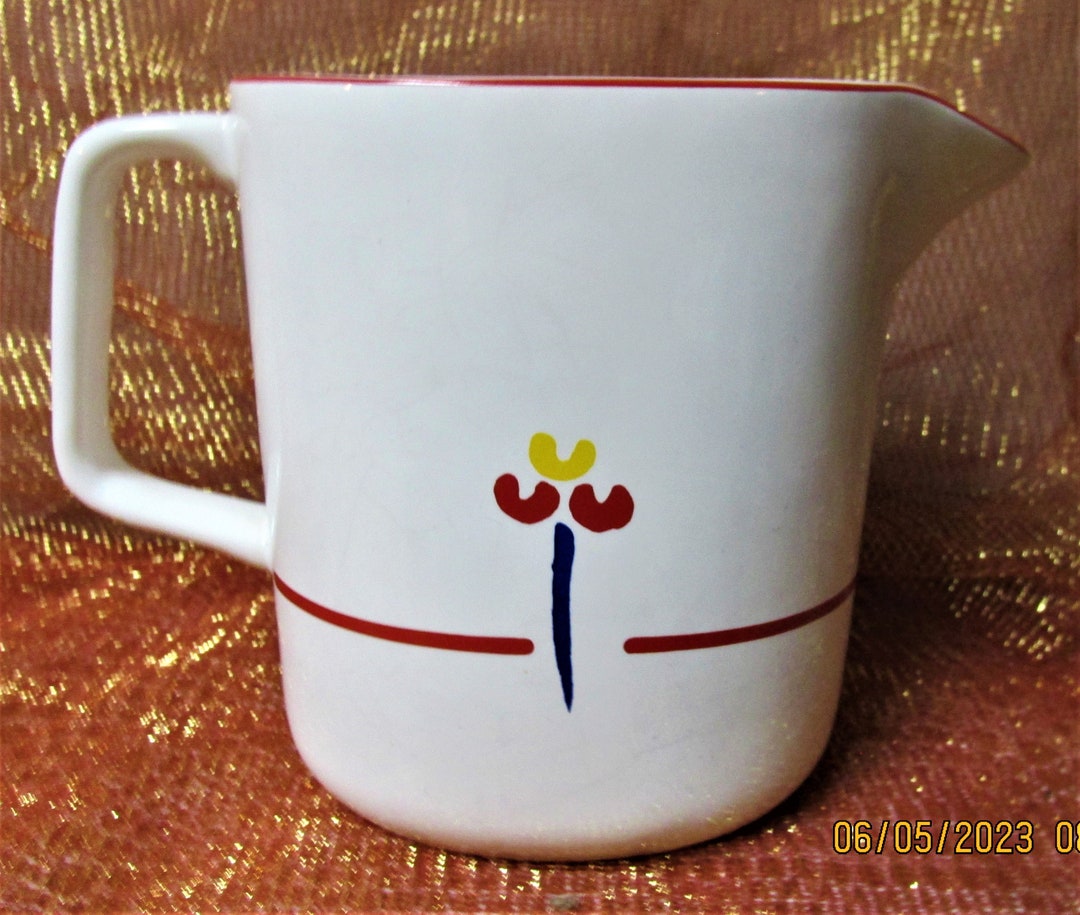 Riva Designs Tulips Pitcher Red Lines From Japan - Etsy