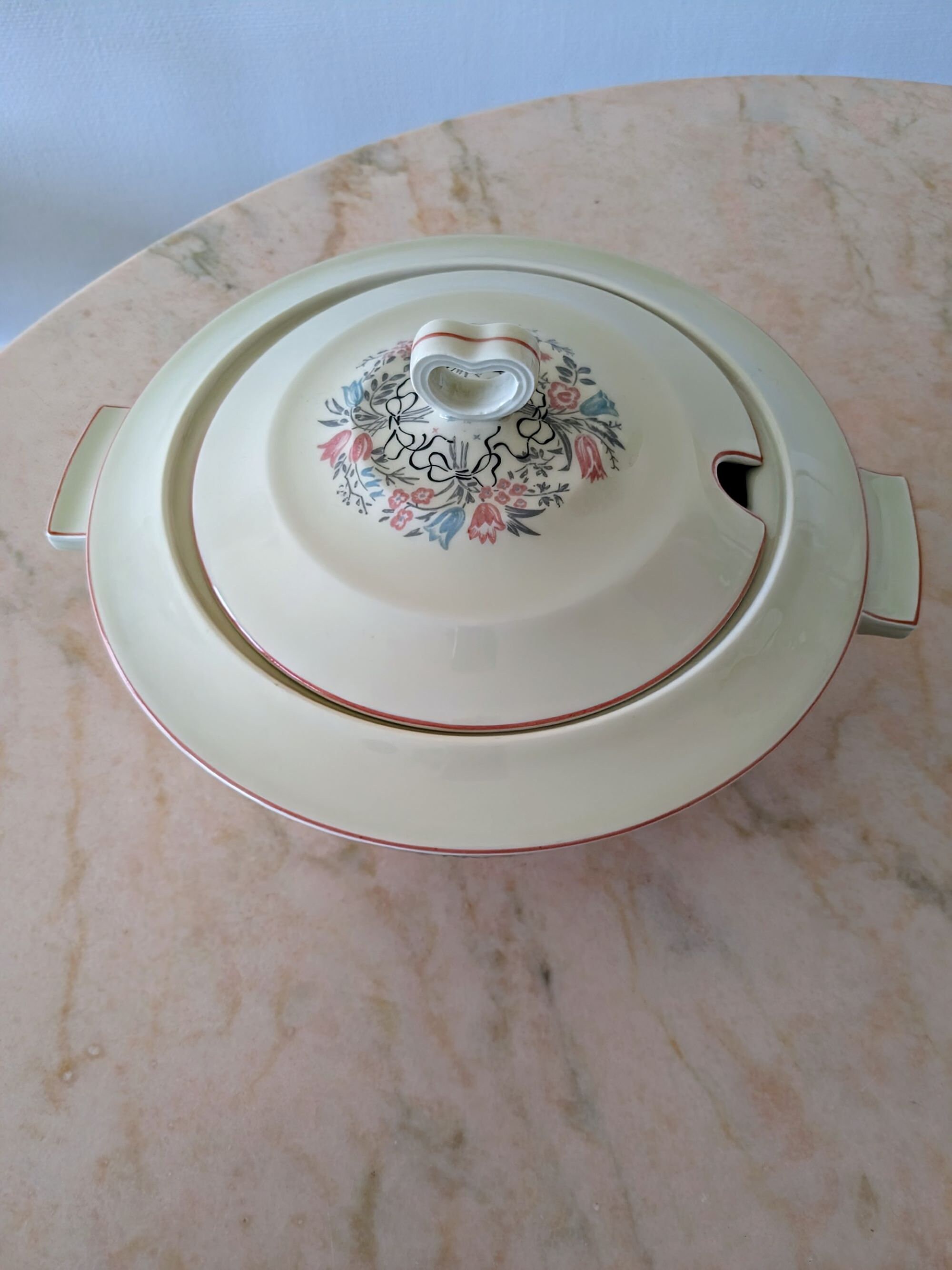 Theodore Haviland Covered Tureen and 5 Dinner Plates Set Flower Pattern ...