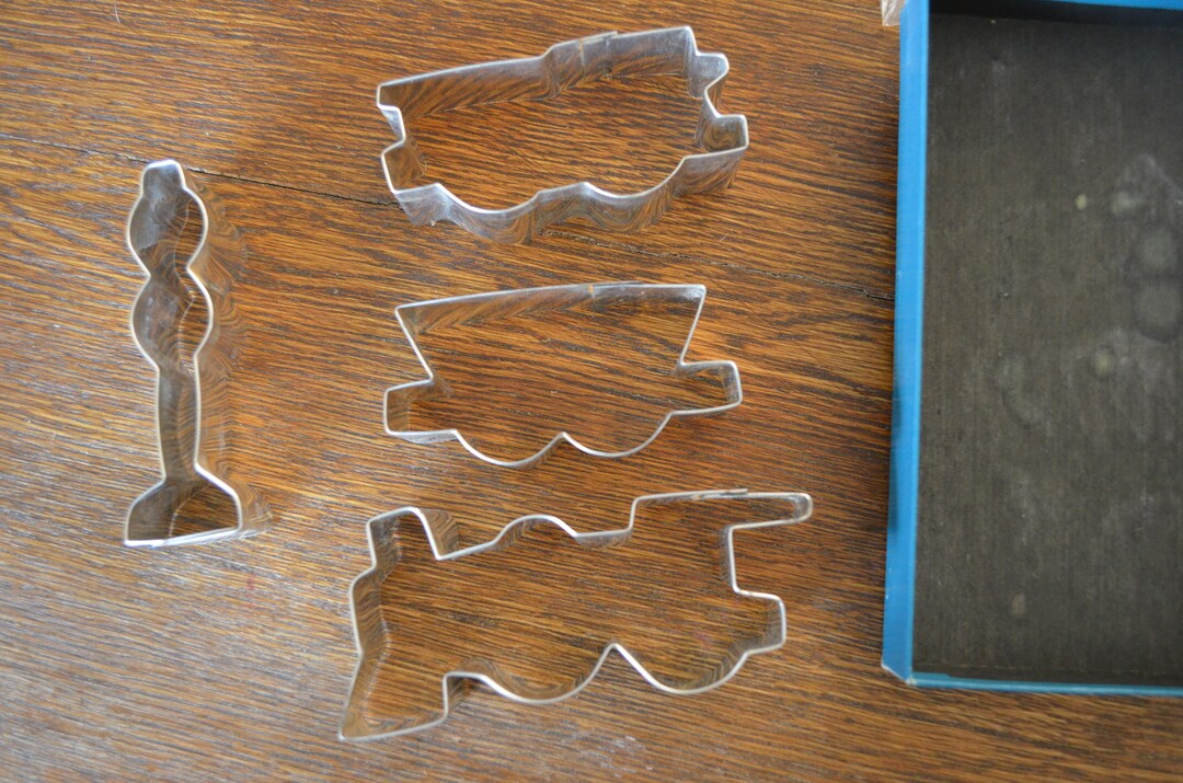 Vintage Train Cookie Cutters Model Trains and Light - Etsy