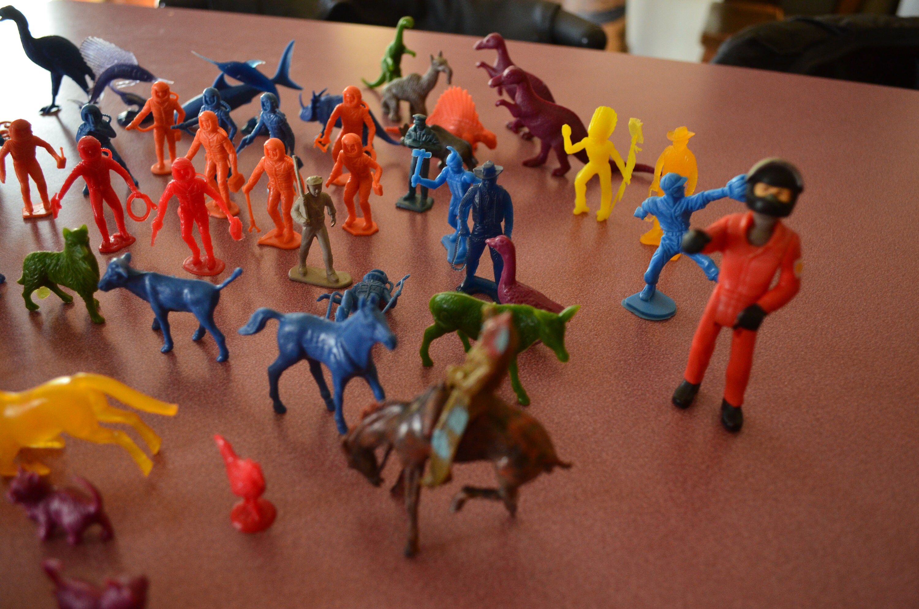 Vintage Miniature Plastic Cowboys Indians Astronauts Animals Sharks ...