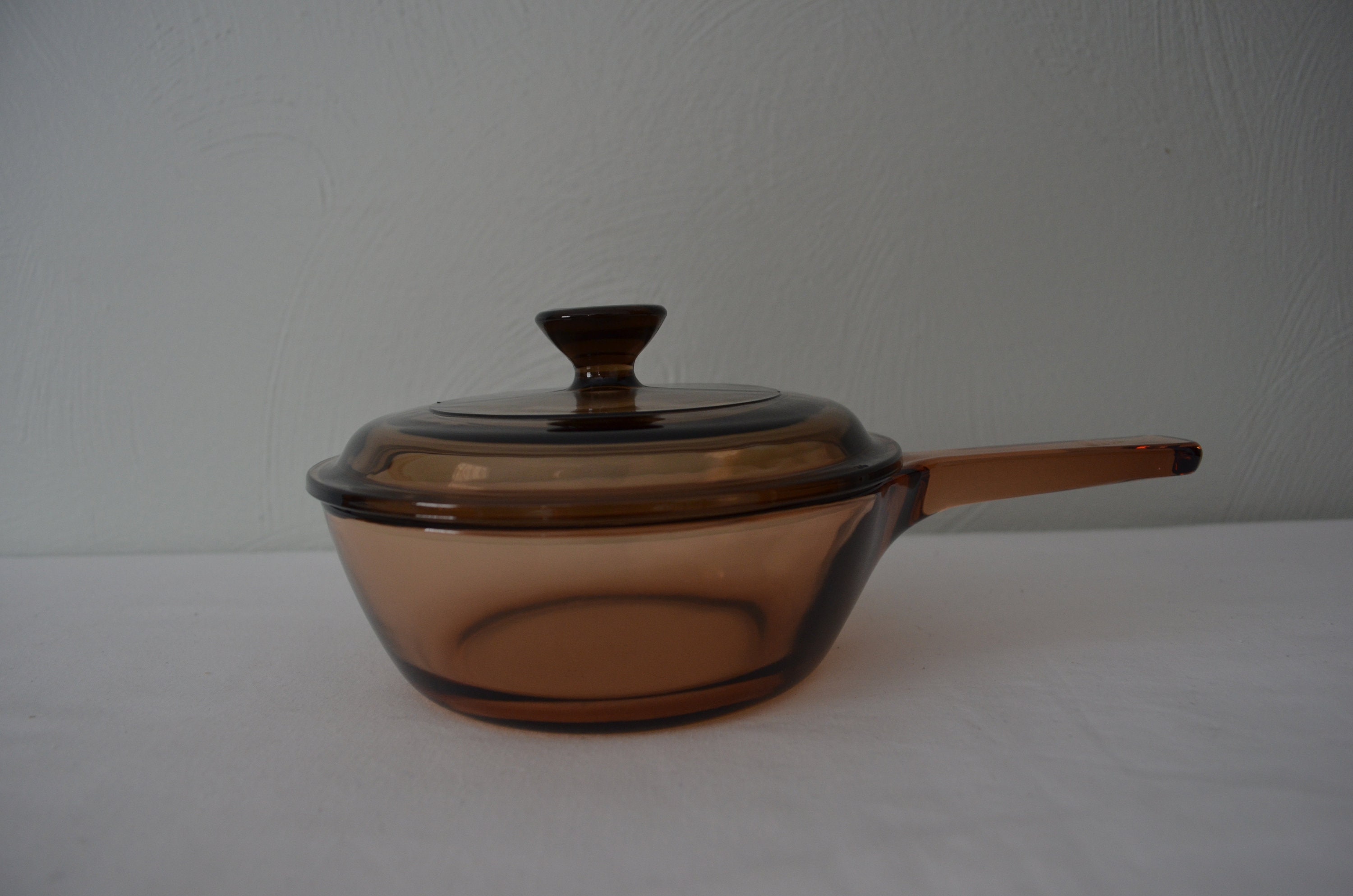 Visions Pyrex Corningware 0.5L Pan With Lid Amber Color Vintage Pyrex ...