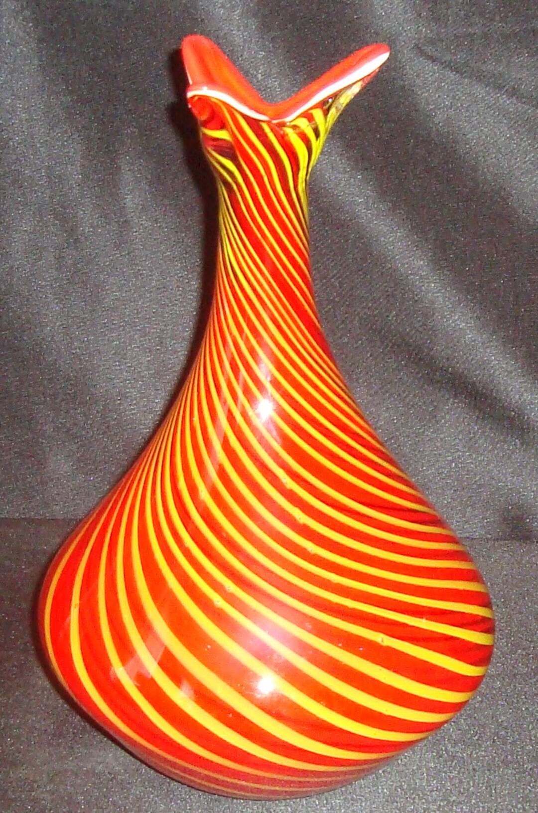 Art Glass Vase Swirl Red Gold - Etsy