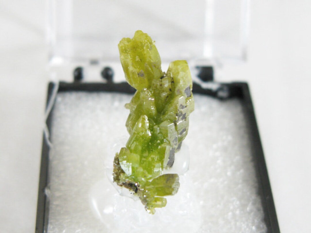 Pyromorphite- China. Excellent Yellow Green Hopper Crystals Crystal ...