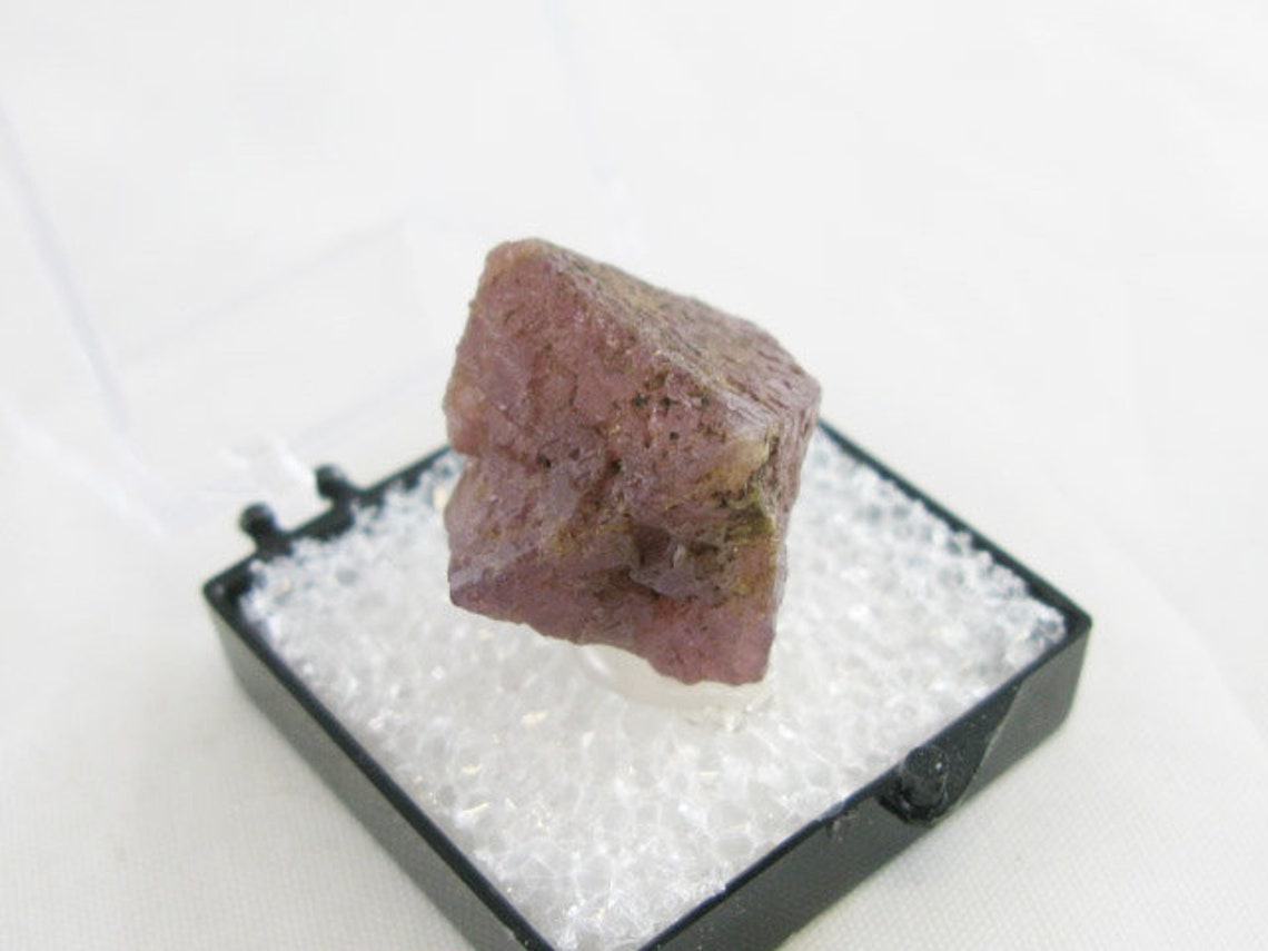 Spinel- Mogok, Myanmar (burma) Beautiful LARGE Natural Octahedral ...