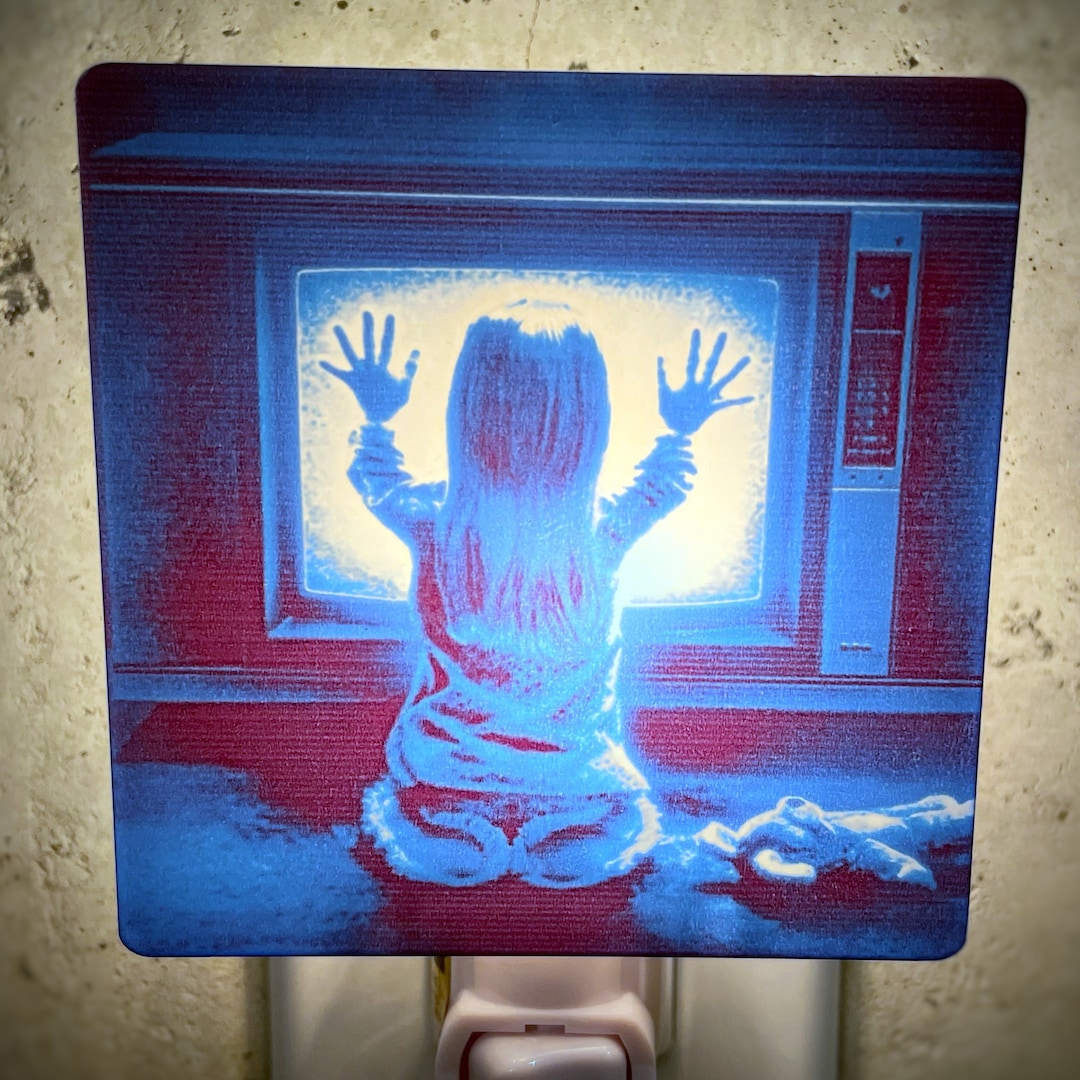 Horror Night Light Poltergeist Housewarming Gift Retro 80s Movie Decor ...