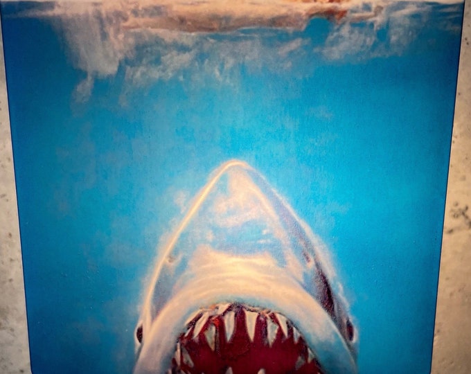 Jaws Night Light: Retro Horror Movie Decor - Etsy Canada