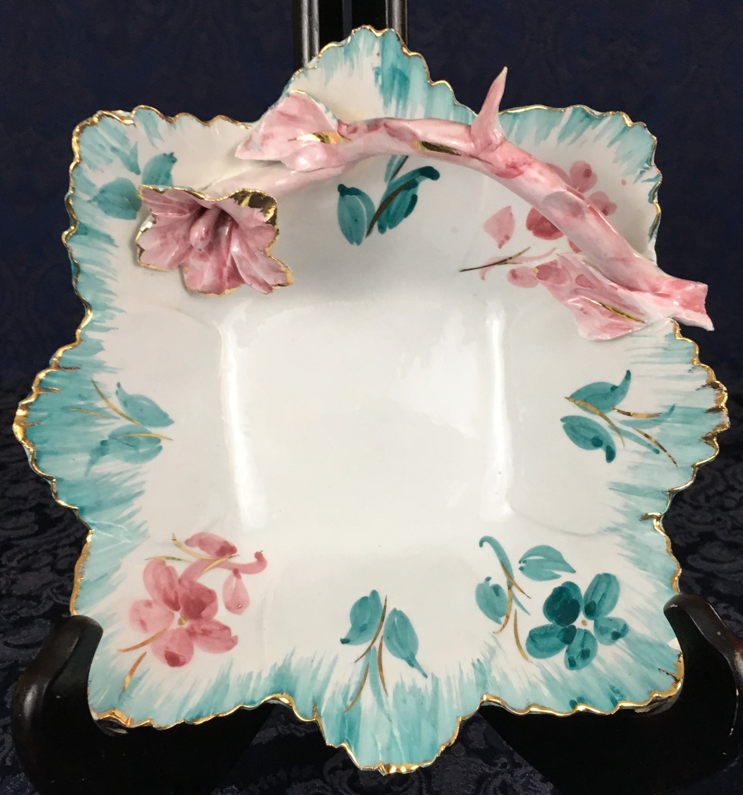 Vintage Italian European Art Pottery Sculpted Flower Petal Bowl With ...