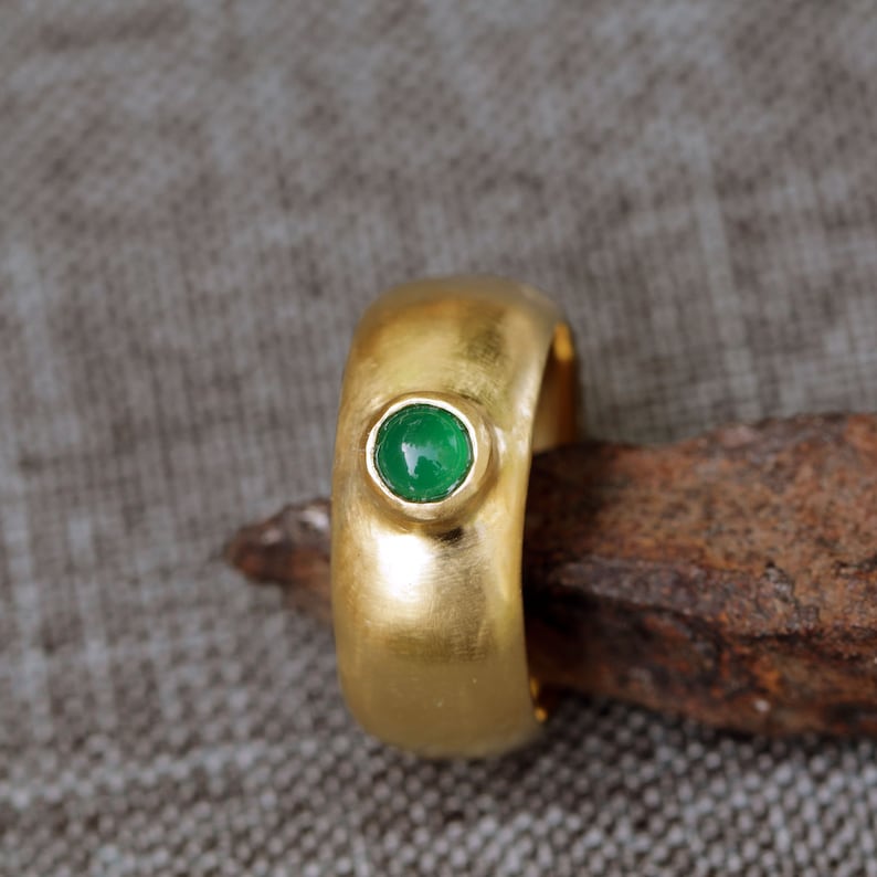 Gold Green Onyx Statement Ring: Bombay Style Wide Band - Etsy