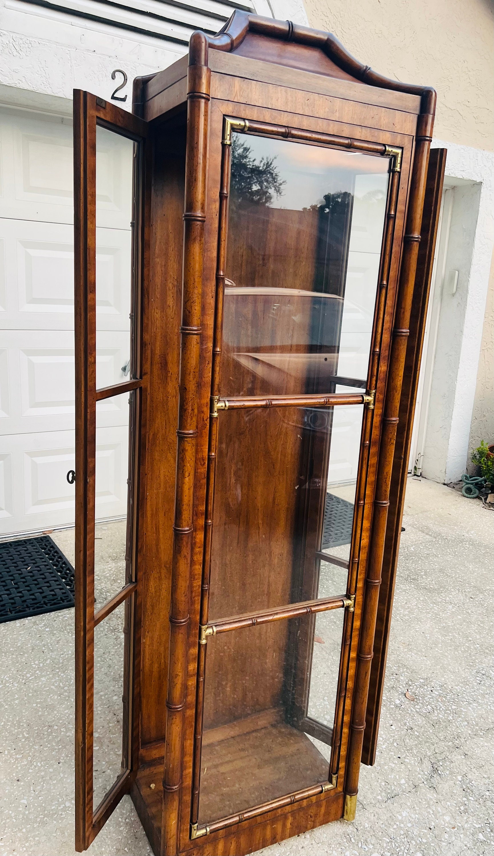 1970s Weiman Hollywood Regency Campaign Style Faux Bamboo & Glass Curio ...