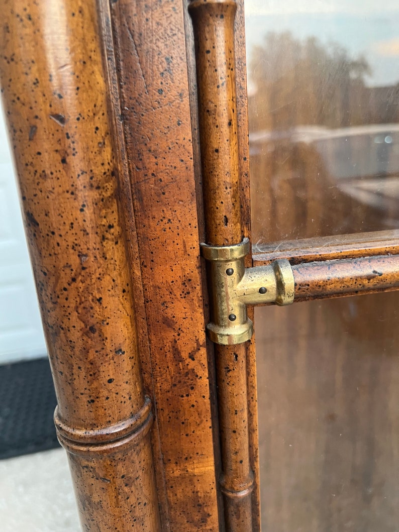 1970s Weiman Hollywood Regency Campaign Style Faux Bamboo & Glass Curio ...