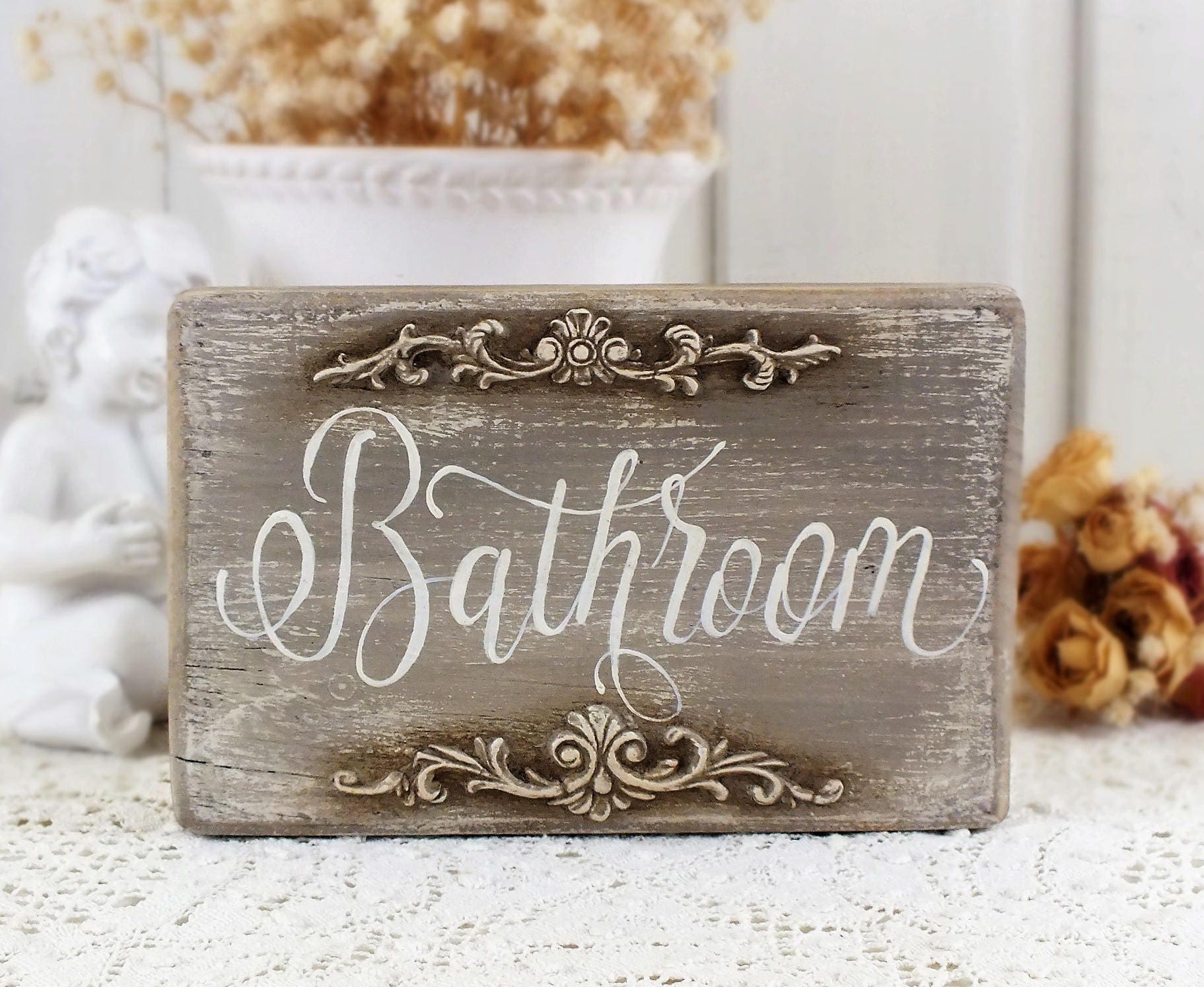 Bathroom sign Small reclaimed wood bathroom decoration Rustic | Etsy