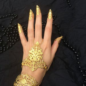 Full Set Hand Armor Jewel Hand Chain Wrist Bracelet & Fingers Rings ...