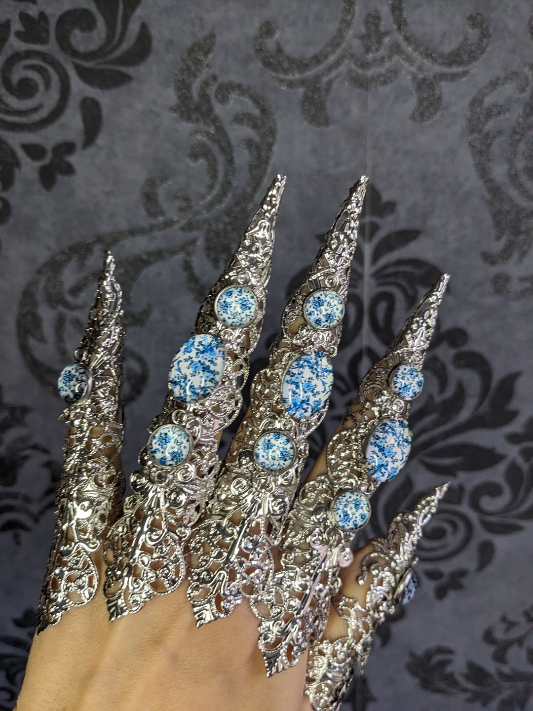 Lot of Hand Armor and 5 Claw Fingers, Articulated Armor Rings, Blue ...