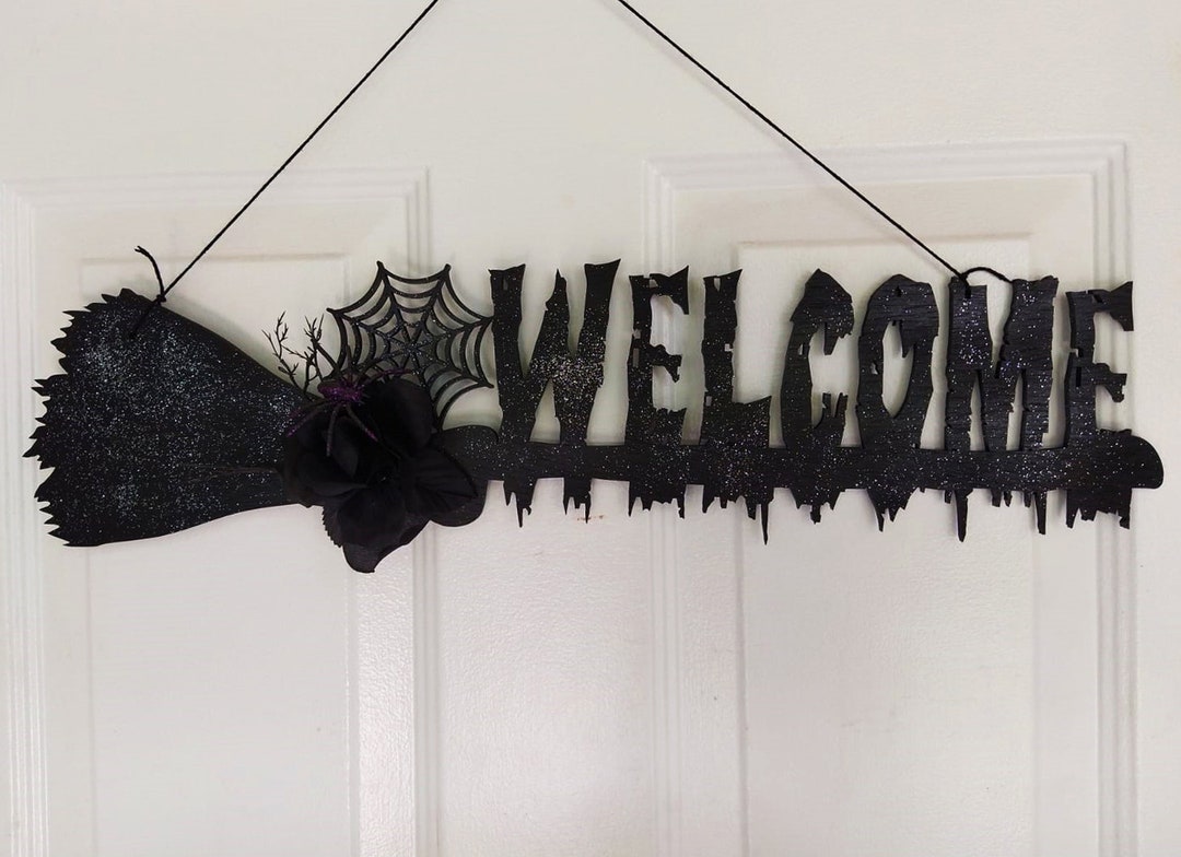 Halloween Welcome Door Sign Door Decoration Treat or Trick - Etsy