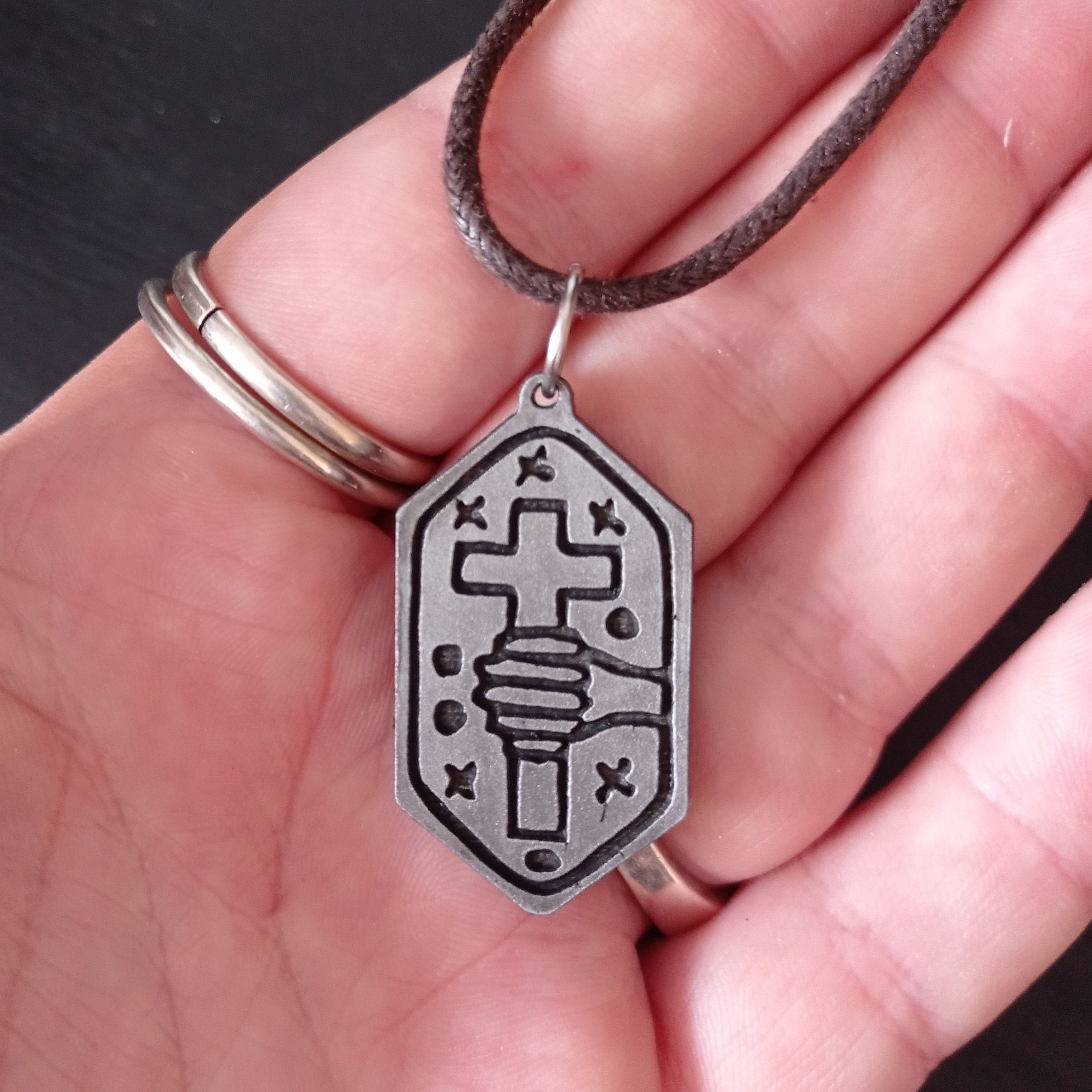 Charmed Prop Replica Piper's Protection Necklace - Etsy