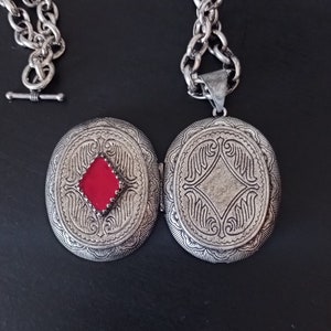 Charmed Prop Replica Melinda Warren's Locket - Etsy