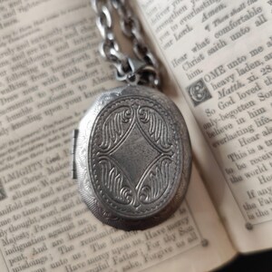 Charmed Prop Replica Melinda Warren's Locket - Etsy