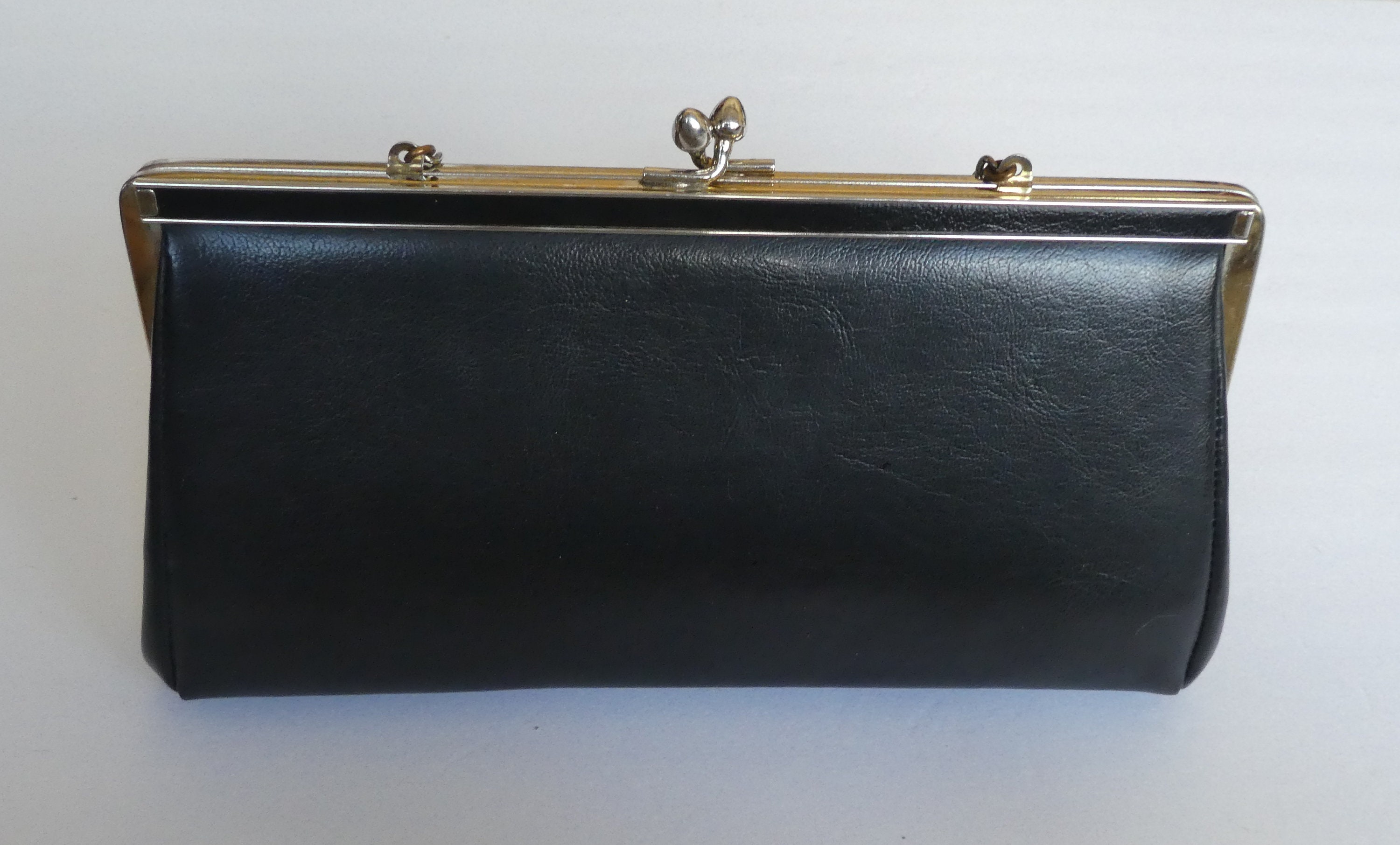 Vintage 1960s Black Pocketbook With Gold Chain - Etsy Denmark