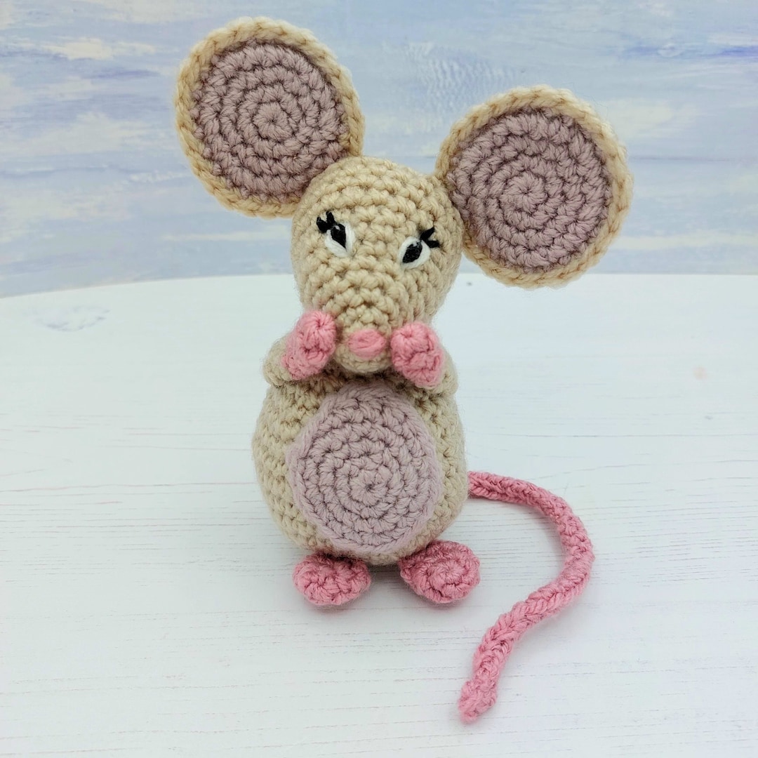 Mabel the Mouse Crochet Pattern - Cute Mouse Pattern PDF Download - Etsy