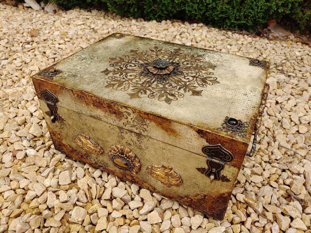 Victorian Large Box With Velvet, Jewelry Box With Stone, Vintage ...