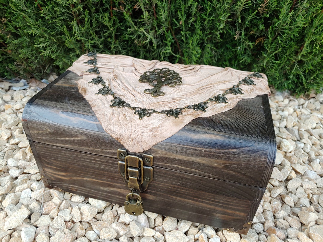 Unique Treasure Chest With Lock and Key, Tree of Life Wooden Box ...